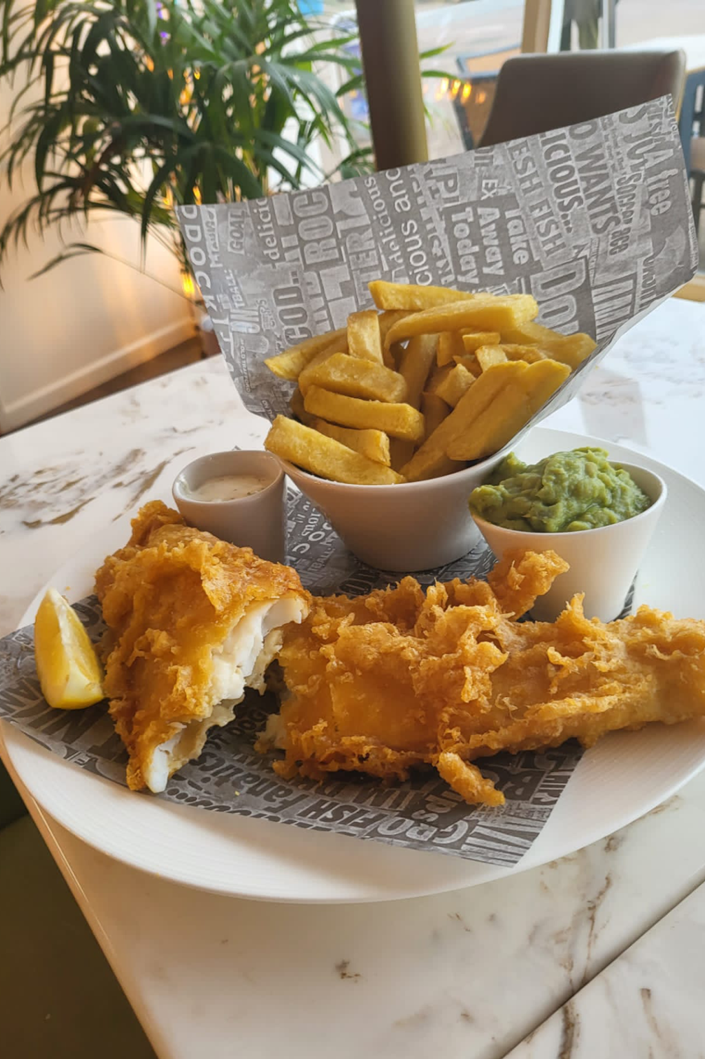 Pier Point Restaurant & Bar